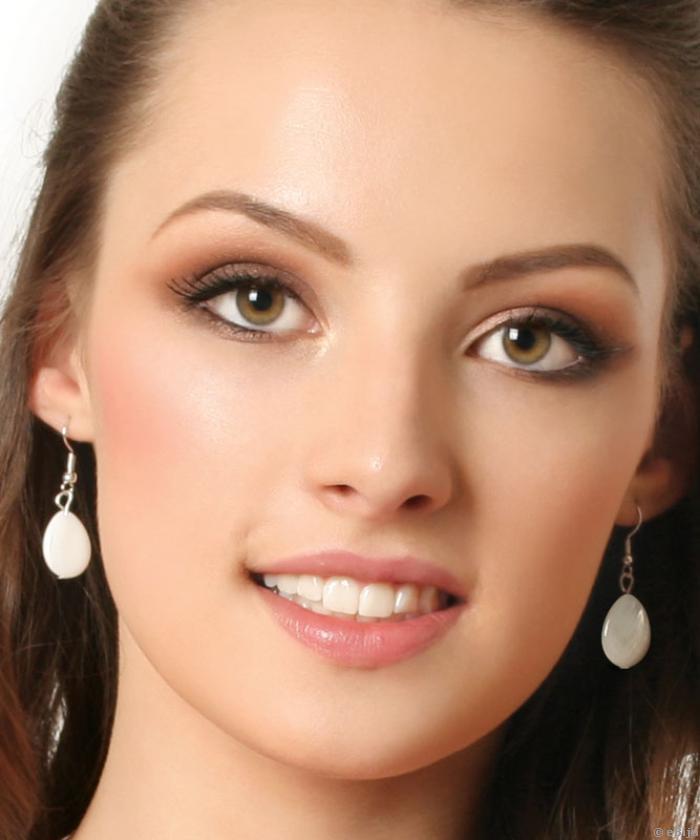 Cercei sidef alb picatura